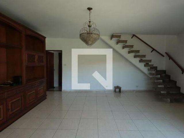 Casa à Venda Vila Matilde, 3 Quartos, 220 m² São Paulo