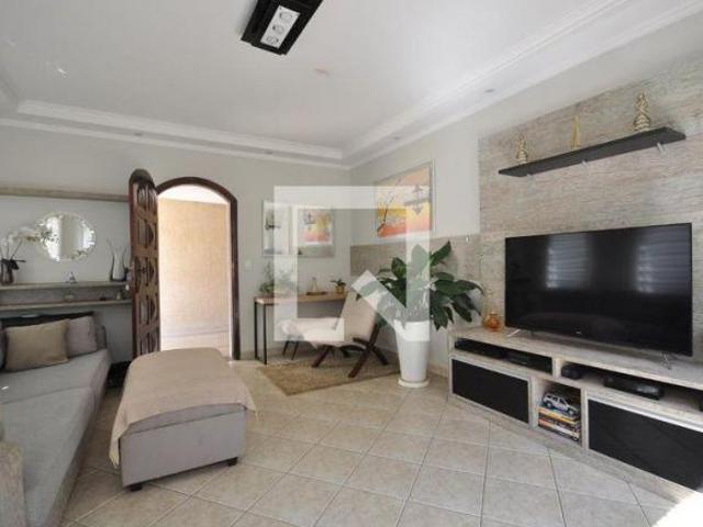 Casa à Venda Vila Mazzei, 3 Quartos, 220 m² São Paulo