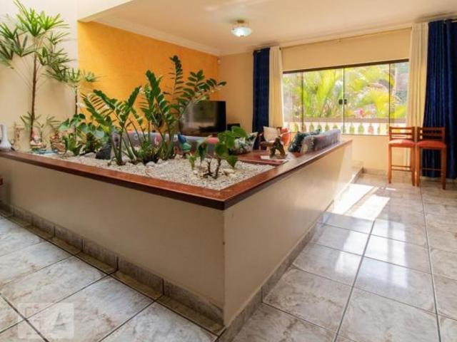 Casa à Venda Vila Mazzei, 3 Quartos, 350 m² São Paulo
