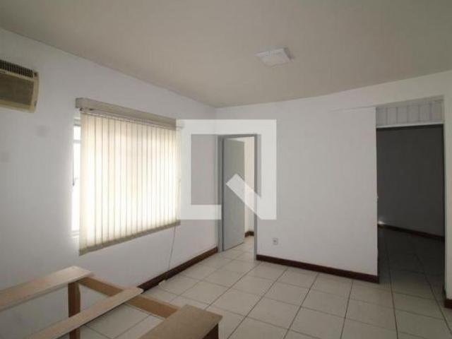 Casa à Venda Vila Nova Cachoeirinha, 4 Quartos, 410 m² São Paulo