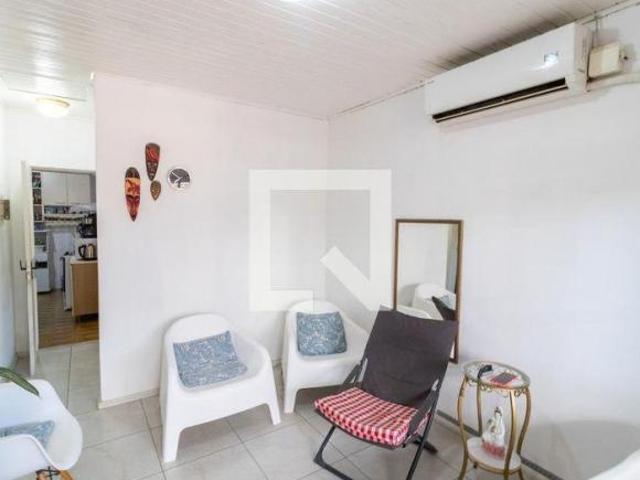 Casa à Venda Vila Nova, 2 Quartos, 150 m² Porto Alegre