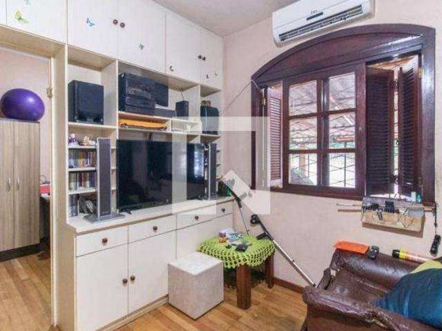 Casa à Venda Vila Nova, 2 Quartos, 390 m² Porto Alegre