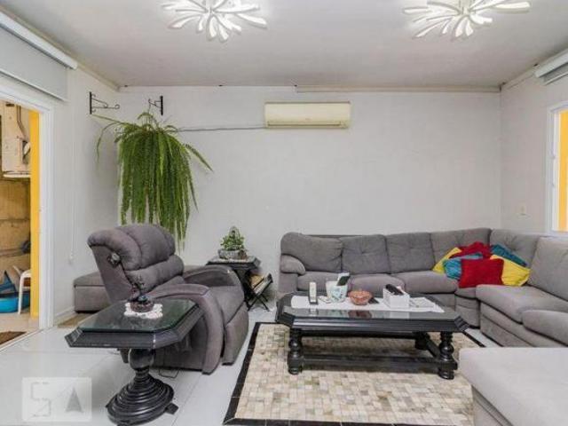 Casa à Venda Vila Nova, 3 Quartos, 268 m² Porto Alegre