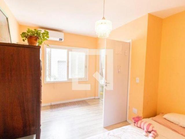 Casa à Venda Vila Nova, 4 Quartos, 240 m² Porto Alegre