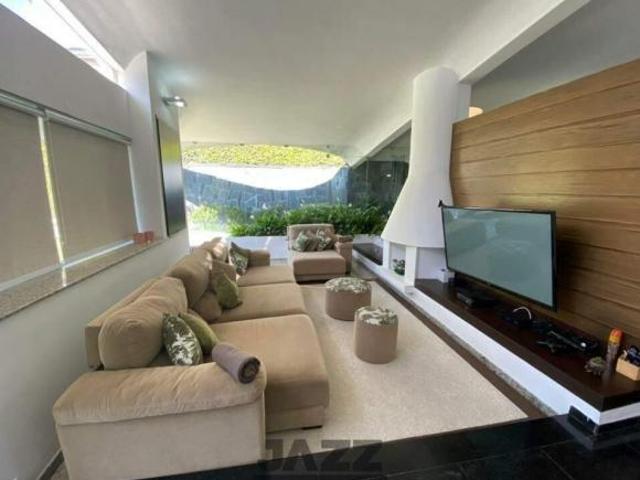 Casa à Venda Vila Oliveira, Mogi das Cruzes 420m2 4 suítes