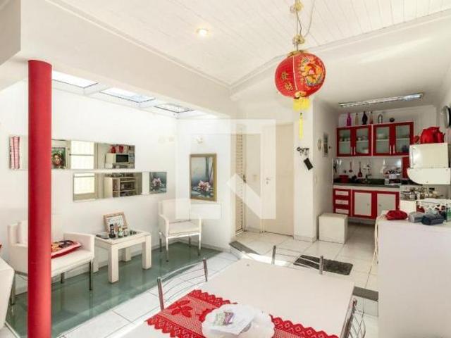 Casa à Venda Vila Olímpia, 1 Quarto, 242 m2