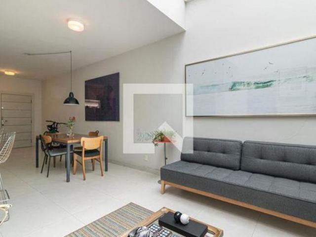 Casa à Venda Vila Olímpia, 2 Quartos, 110 m2