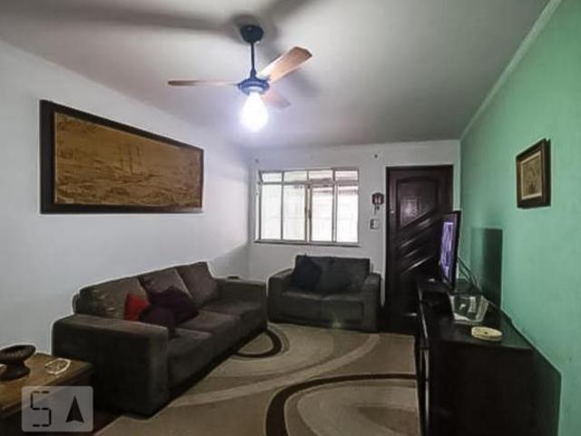 Casa à Venda Vila Olímpia, 2 Quartos, 134 m2