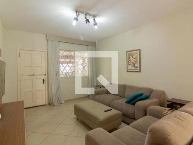 Casa à Venda Vila Olímpia, 2 Quartos, 180 m2