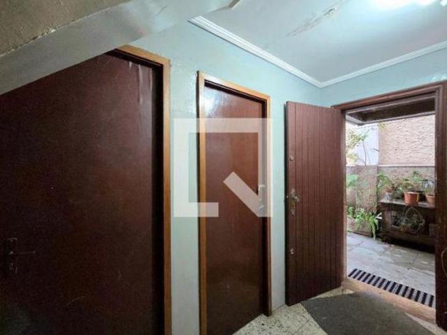 Casa à Venda Vila Olímpia, 8 Quartos, 175 m2