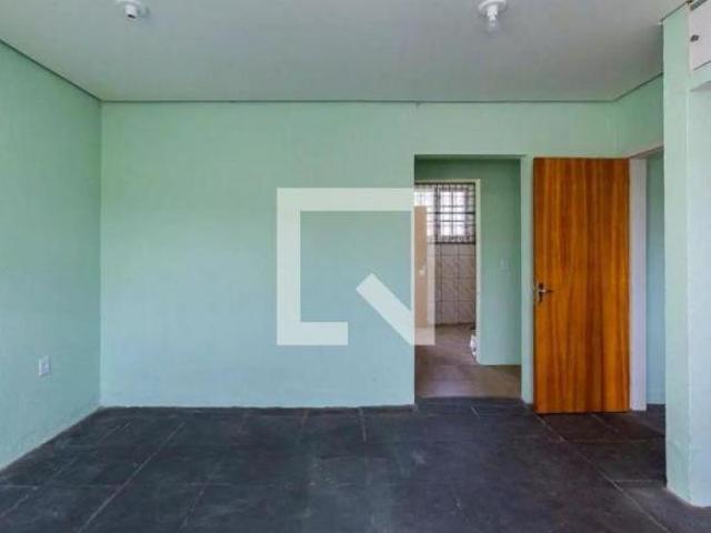 Casa à Venda Vila Operária, 2 Quartos, 80 m² Porto Alegre