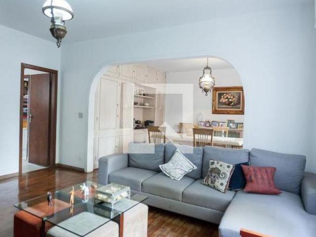 Casa à Venda Vila Paris, 4 Quartos, 300 m² Belo Horizonte