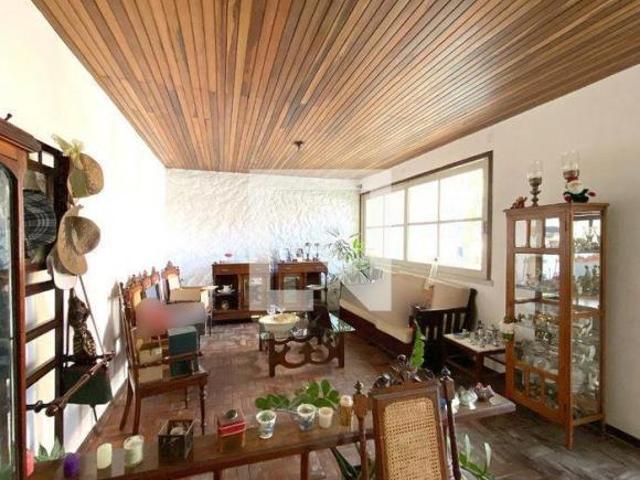 Casa à Venda Vila Paris, 3 Quartos, 249 m2