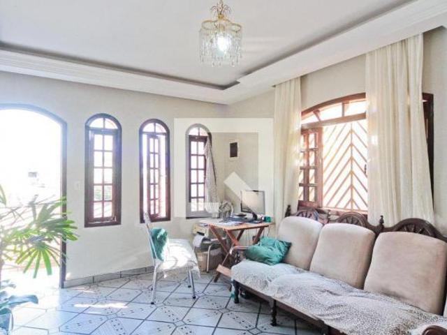 Casa à Venda Vila Penteado, 3 Quartos, 160 m2