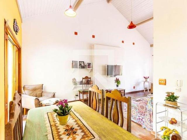 Casa à Venda Vila Pompéia, 2 Quartos, 90 m2