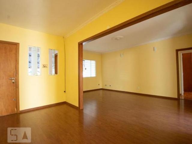 Casa à Venda Vila Pompéia, 2 Quartos, 150 m2