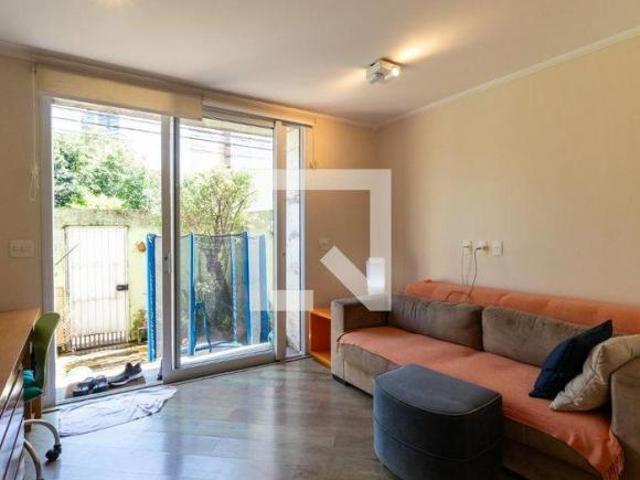 Casa à Venda Vila Pompéia, 2 Quartos, 156 m2