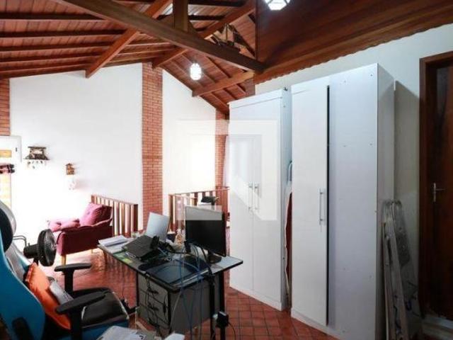 Casa à Venda Vila Pompéia, 3 Quartos, 150 m2
