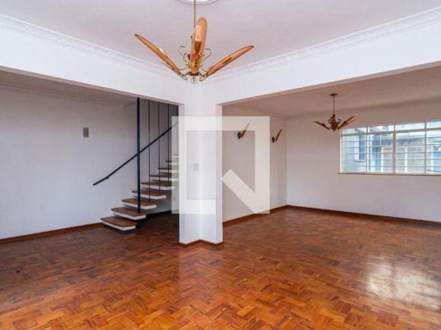 Casa à Venda Vila Pompéia, 3 Quartos, 210 m2