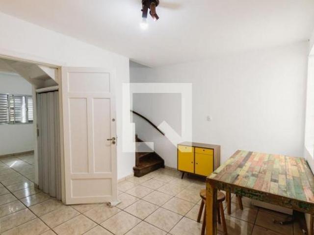Casa à Venda Vila Pompéia, 4 Quartos, 150 m2