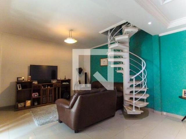 Casa à Venda Vila Progresso, 2 Quartos, 160 m2