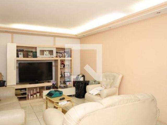 Casa à Venda Vila Princesa Isabel, 2 Quartos, 148 m² São Paulo