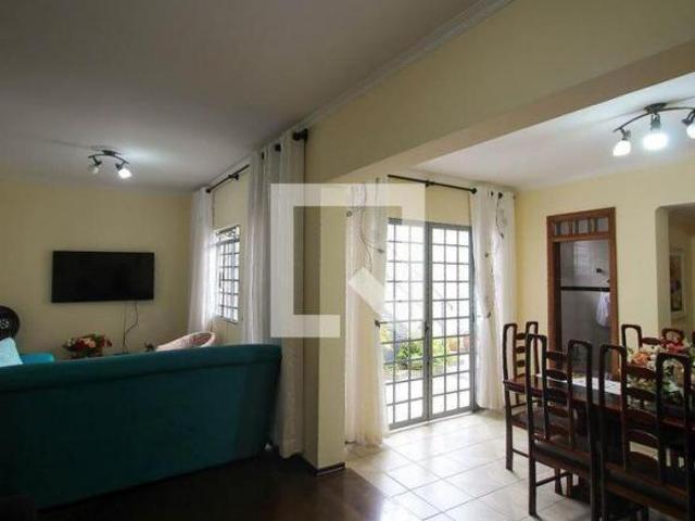 Casa à Venda Vila Prudente, 4 Quartos, 150 m² São Paulo