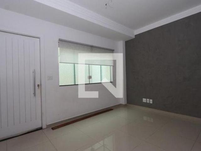 Casa à Venda Vila Prudente, 2 Quartos, 69 m² São Paulo