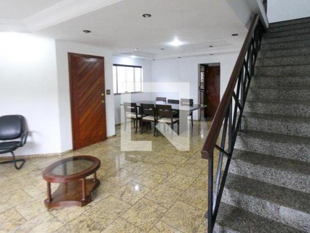 Casa à Venda Vila Prudente, 3 Quartos, 214 m² São Paulo