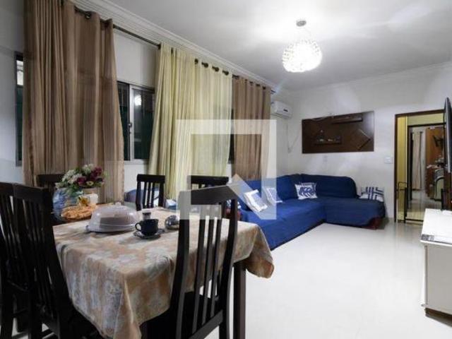 Casa à Venda Vila Ré, 4 Quartos, 250 m² São Paulo