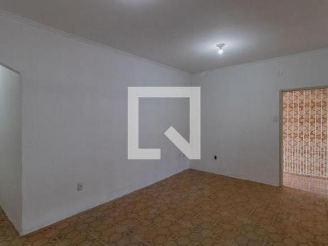 Casa à Venda Vila Ré, 6 Quartos, 220 m² São Paulo