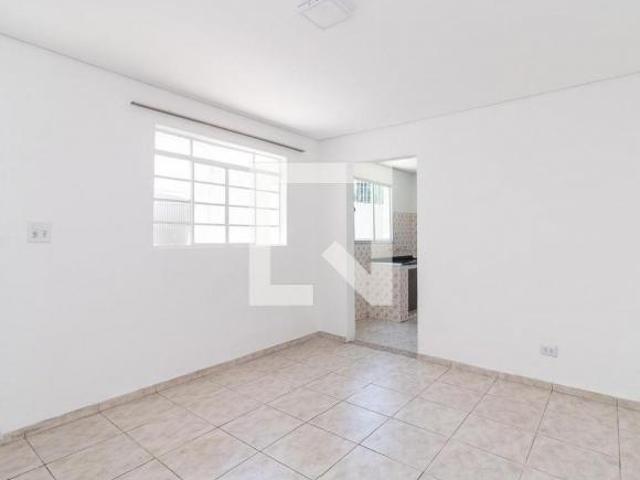 Casa à Venda Vila Ré, 2 Quartos, 120 m2