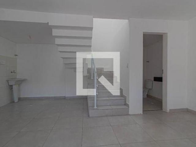 Casa à Venda Vila Ré, 2 Quartos, 70 m² São Paulo