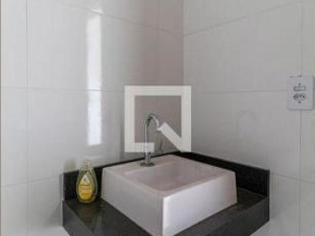 Casa à Venda Vila Ré, 2 Quartos, 90 m2