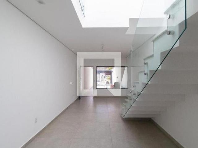 Casa à Venda Vila Ré, 3 Quartos, 165 m² São Paulo