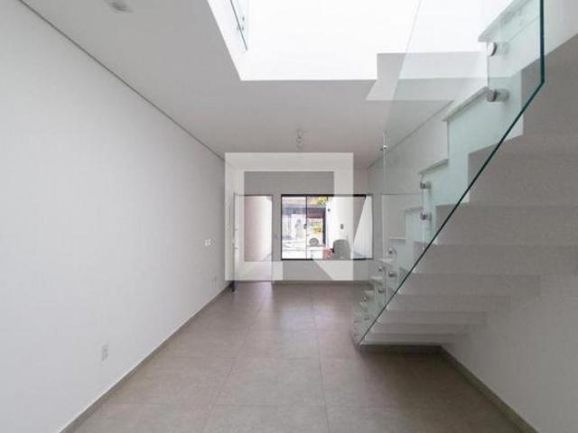 Casa à Venda Vila Ré, 3 Quartos, 165 m² São Paulo