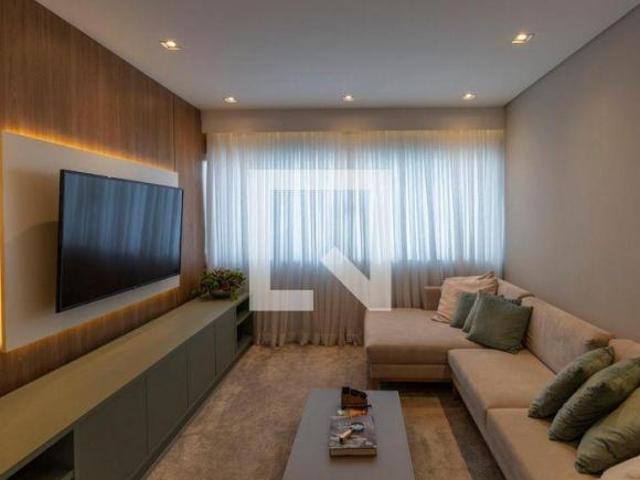 Casa à Venda Vila Ré, 3 Quartos, 210 m² São Paulo