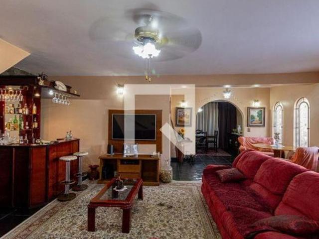 Casa à Venda Vila Ré, 3 Quartos, 261 m² São Paulo