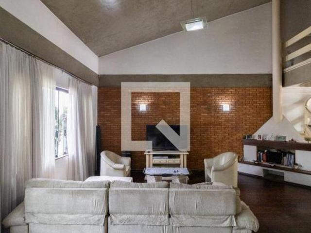 Casa à Venda Vila Ré, 3 Quartos, 370 m2