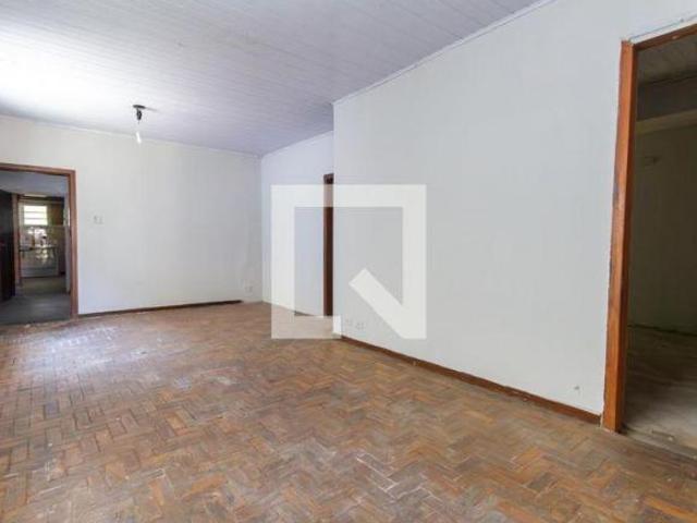Casa à Venda Vila Ré, 3 Quartos, 500 m² São Paulo