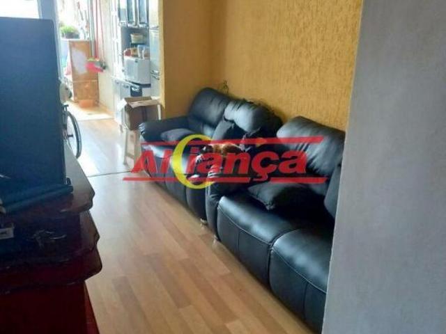 CASA À VENDA VILA RIO DE JANEIRO SÃO 3 CASAS NO MESMO TERRENO