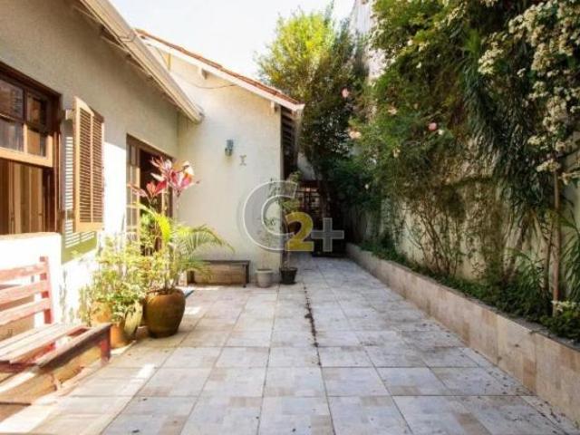 CASA À VENDA VILA ROMANA 1 SUÍTE 1 VAGA DE GARAGEM
