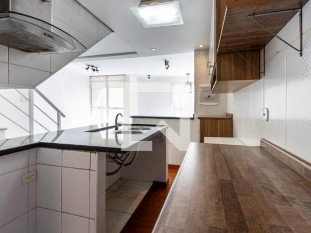 Casa à Venda Vila Romana, 2 Quartos, 140 m2