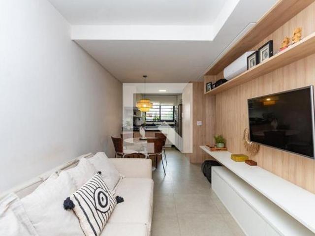 Casa à Venda Vila Romana, 2 Quartos, 154 m2