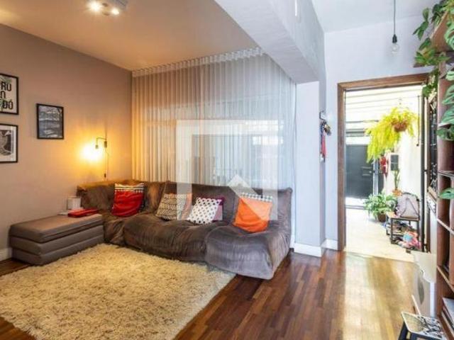 Casa à Venda Vila Romana, 2 Quartos, 129 m2