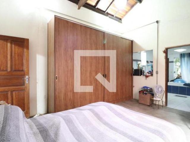 Casa à Venda Vila Romana, 2 Quartos, 365 m2