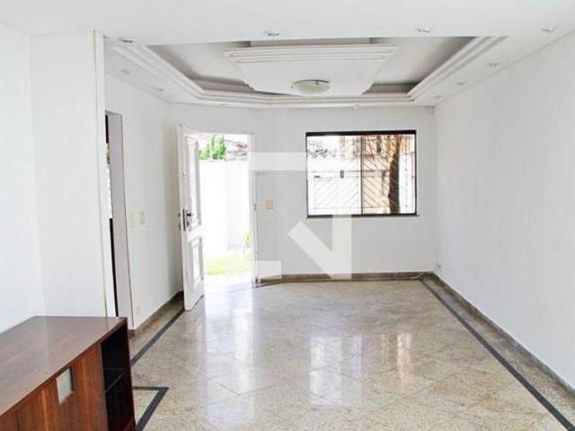 Casa à Venda Vila Rosália, 3 Quartos, 250 m² Guarulhos