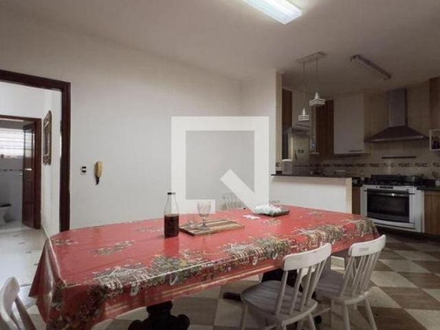 Casa à Venda Vila Rosália, 3 Quartos, 300 m² Guarulhos