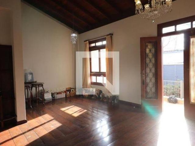 Casa à Venda Vila Rosália, 4 Quartos, 472 m² Guarulhos