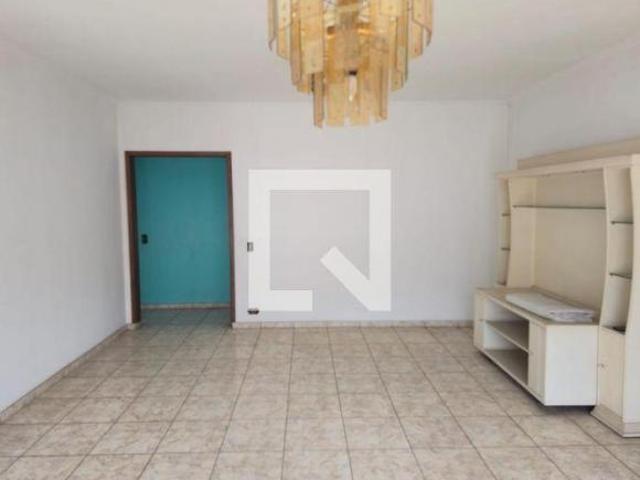 Casa à Venda Vila Rosália, 4 Quartos, 218 m² Guarulhos